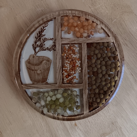 Kitchen | Vtg Lucite Acrylic Dry Seed Beans 197s Trivet | Poshmark